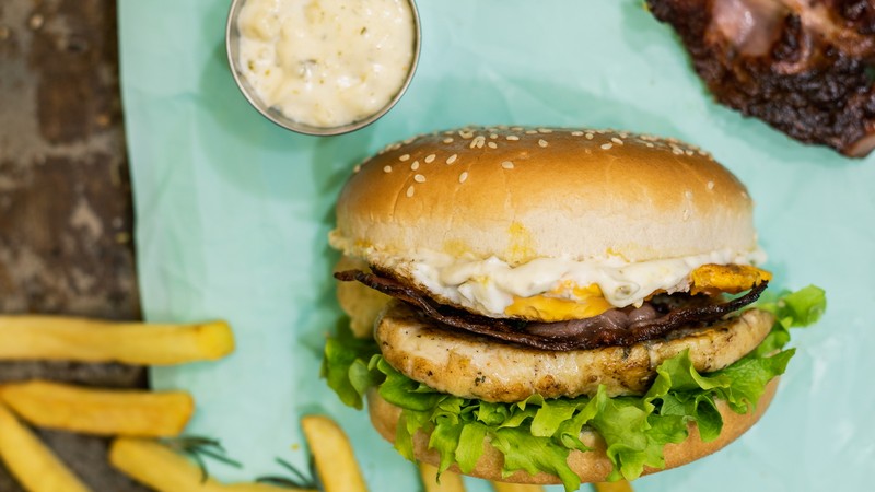 Max chicken burger | Fast food Tron 2 | Mister D dostava hrane