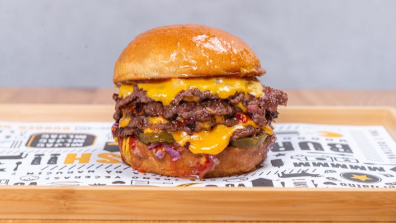 Classic double double smashburger | Burger Hub Premium Smash | Mister D ...